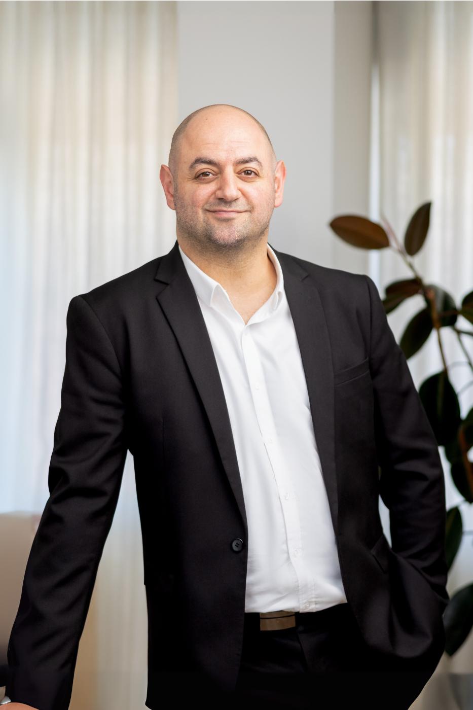 Peter Maroun - Winim